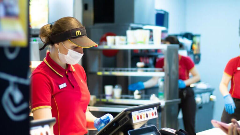 Study finds California fast food workers may not benefit from $20 wage