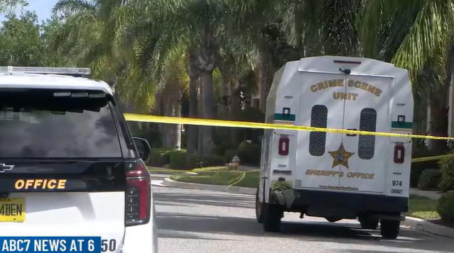 Manatee County man charged with murder after calling 911; neighbors in ...