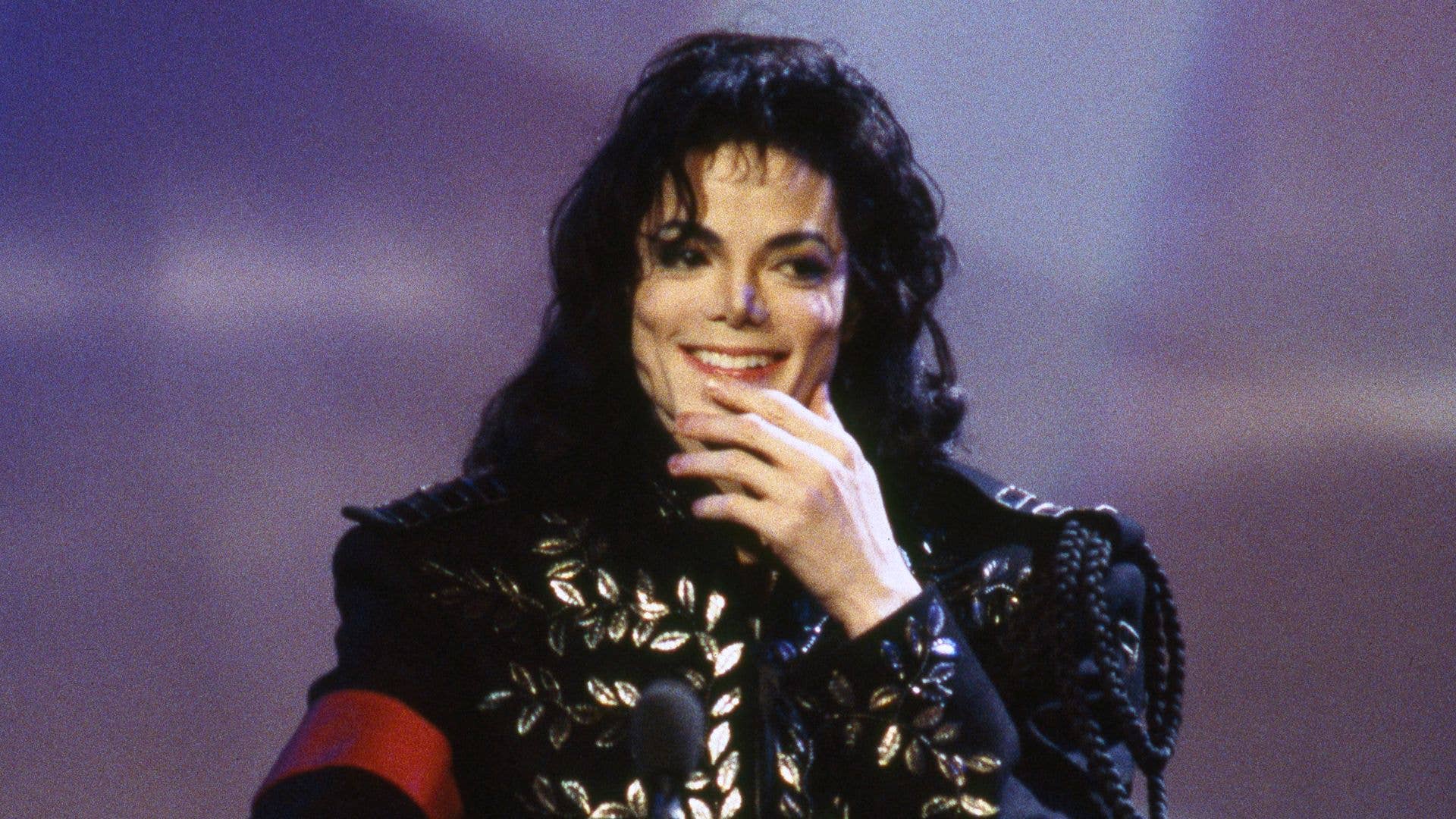 Michael Jackson's sons honor their late father with red carpet look at ...