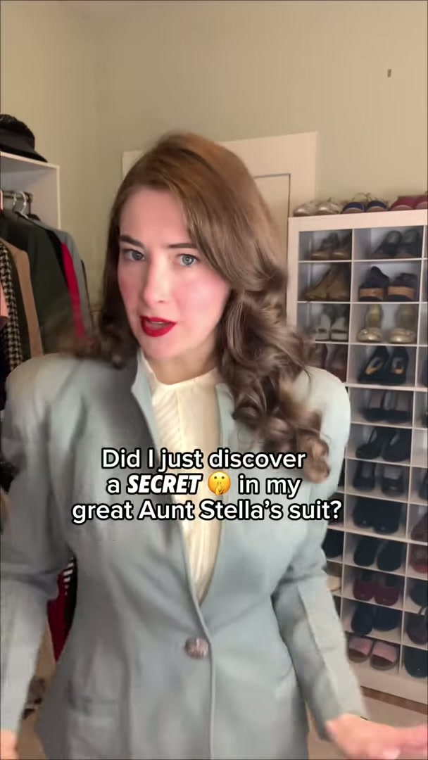 I found weights in my great great great aunt Stella’s 1940s suit?
