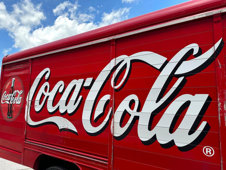 Coca-Cola releasing cans with a California-inspired emblem: See it here