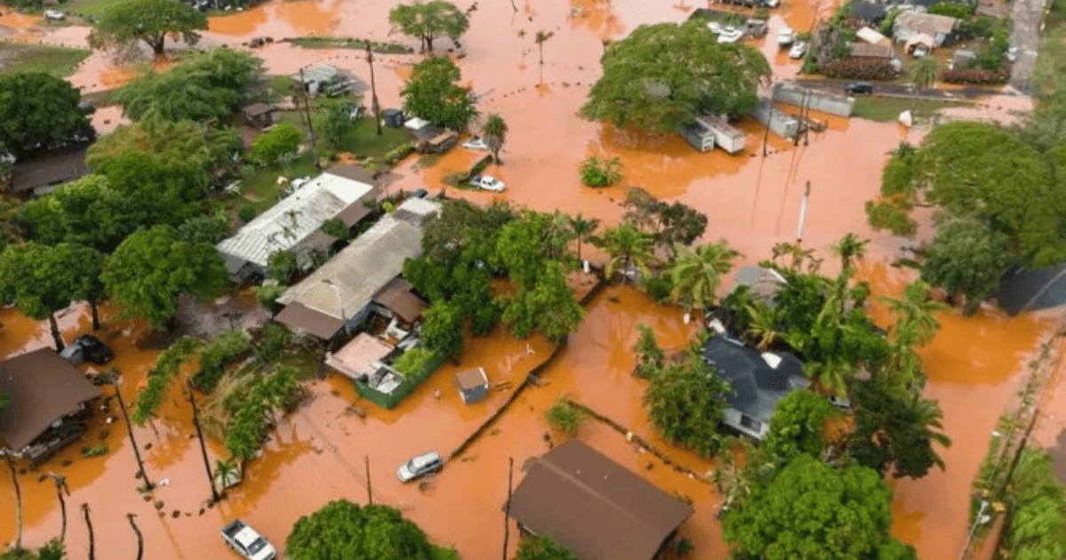 'A little scary already': Residents fear the worst as Hawaii flooding ...