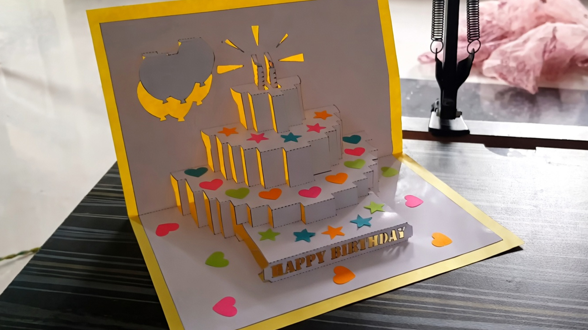 Simple birthday card idea with pop up surprise