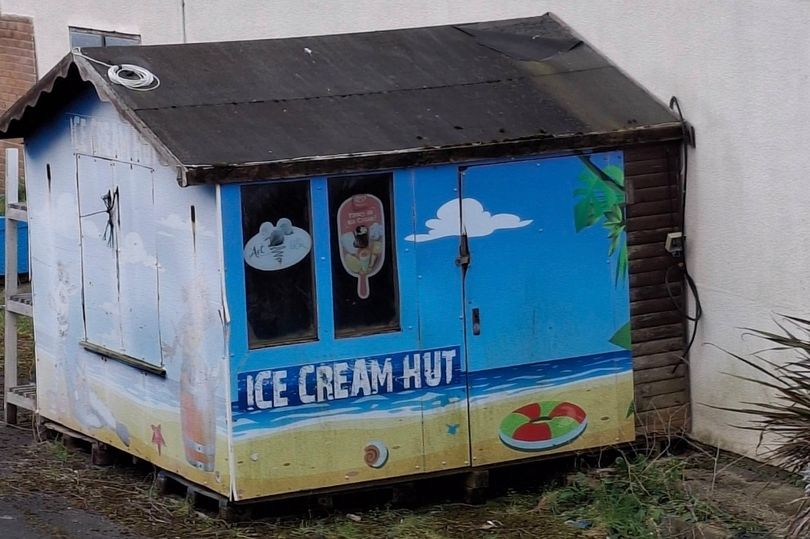 Abandoned Pontins left to rot - eerie rides, empty holiday flats and ...