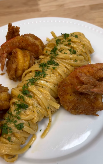 Blackened Alfredo pasta creamy, spicy & packed with flavor