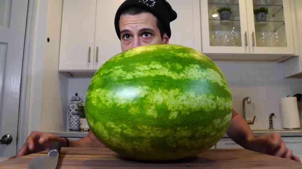 Fresh Watermelon Juice: A Refreshing Summer Drink