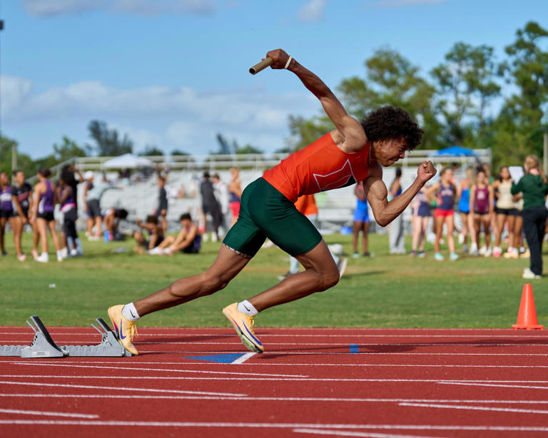 SWFL track stars Kobe Johnson, Jadrien Carmo enjoying dual rise