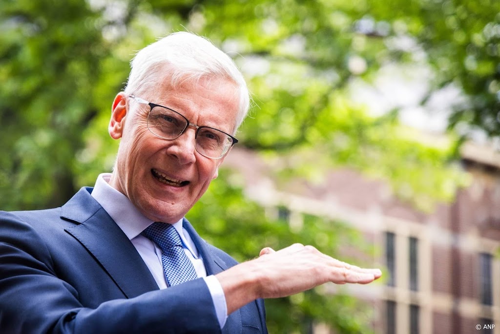 Van Rij: Europa moet defensieaanbestedingen versnellen