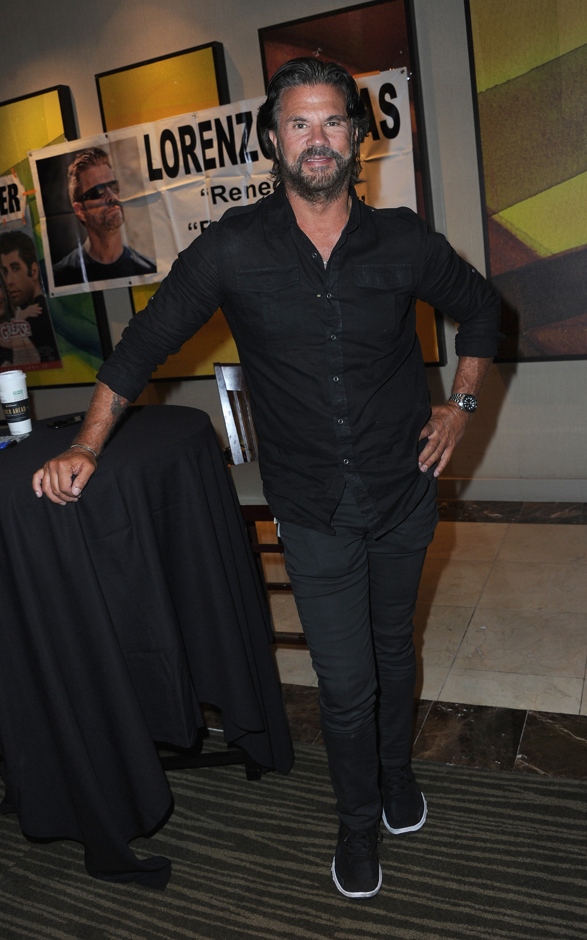 Heather Locklear dating Lorenzo Lamas 1 year after Chris Heisser split