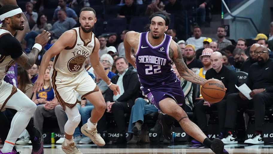 Carter's career night leads Kings in exciting win over Warriors