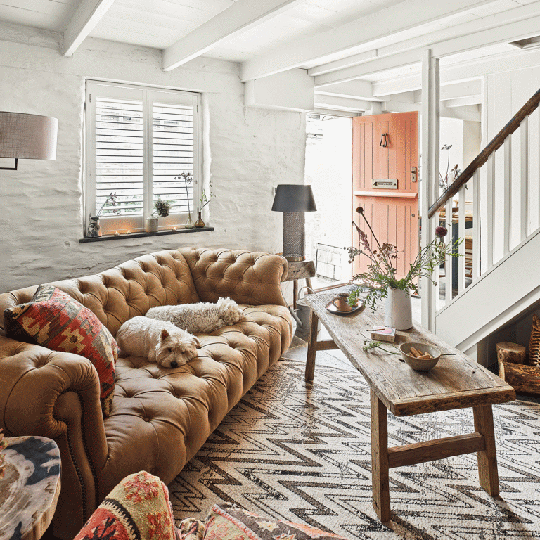 This cute Cornish cottage delivers heaps of cosy, compact living inspo