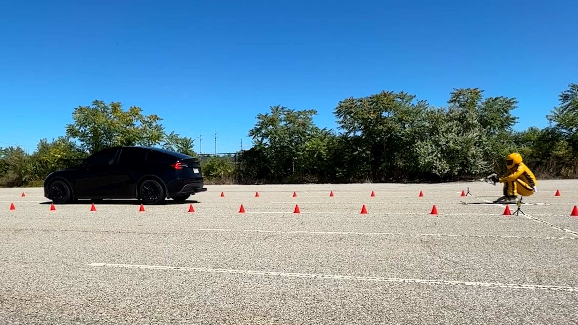 Former US Air Force pilot breaks asphalt skiing record reaching 69 mph ...