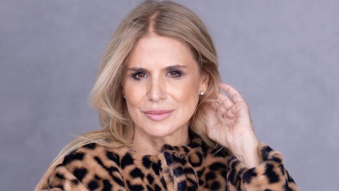 Ni skinny ni wide leg: el jean de Flavia Palmiero que estiliza y es ...