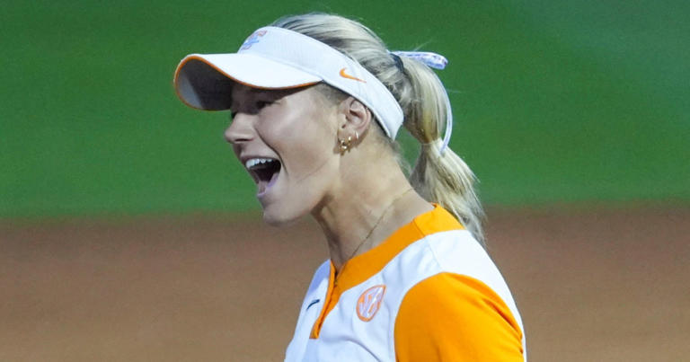 Tennessee pitcher Karlyn Pickens tosses fourth career no-hitter against ...