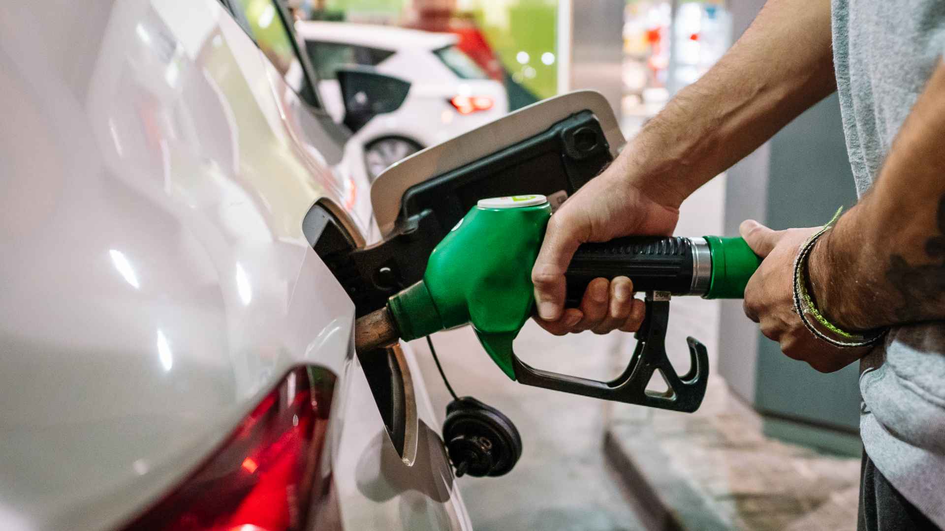 $92 to fill up a Camry? Why your gas bill is exploding despite 'low ...