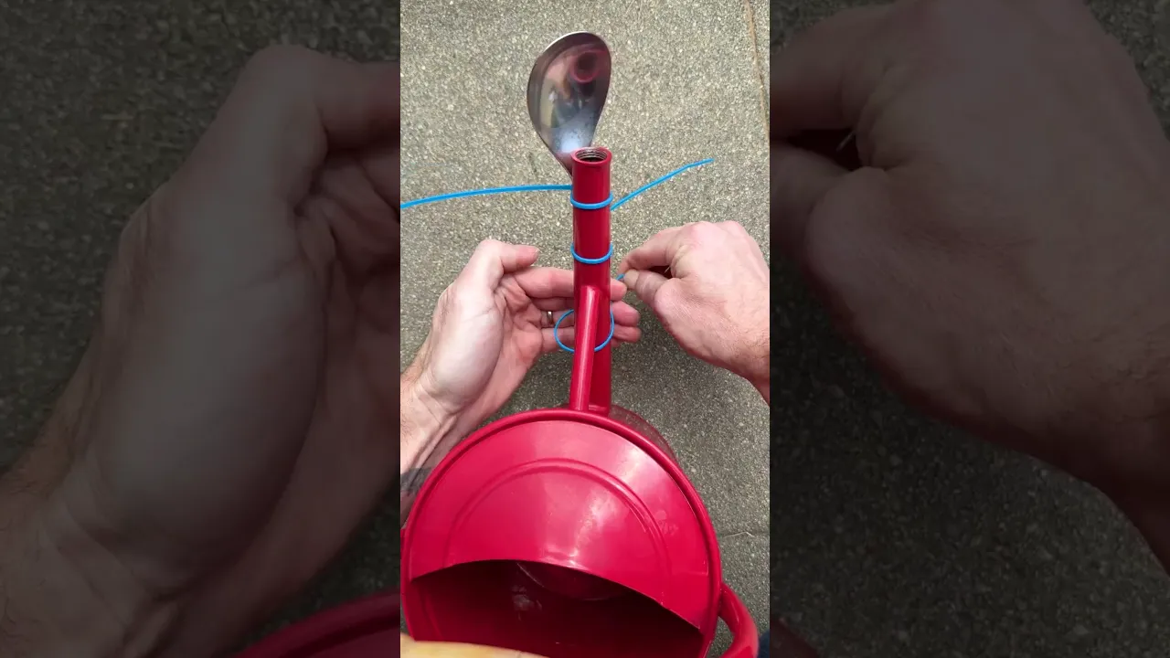 Plant watering hacks! 🪴 #plants #indoorplants #gardening #hometips