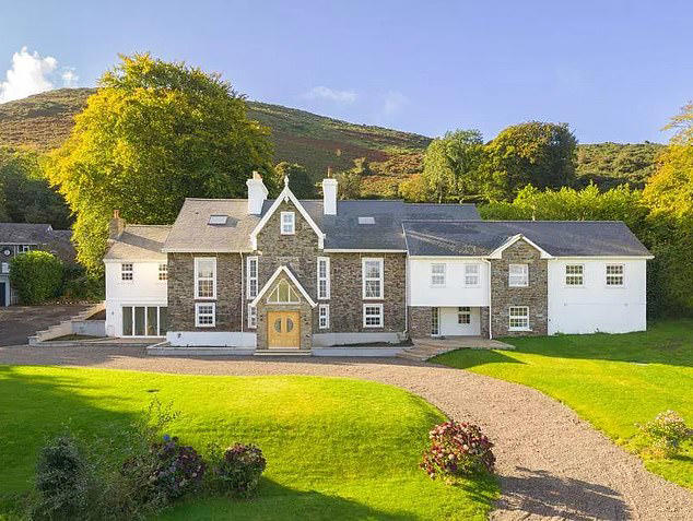 Who'd avoid tax in a house like this? The £5m Isle of Man mansion that ...