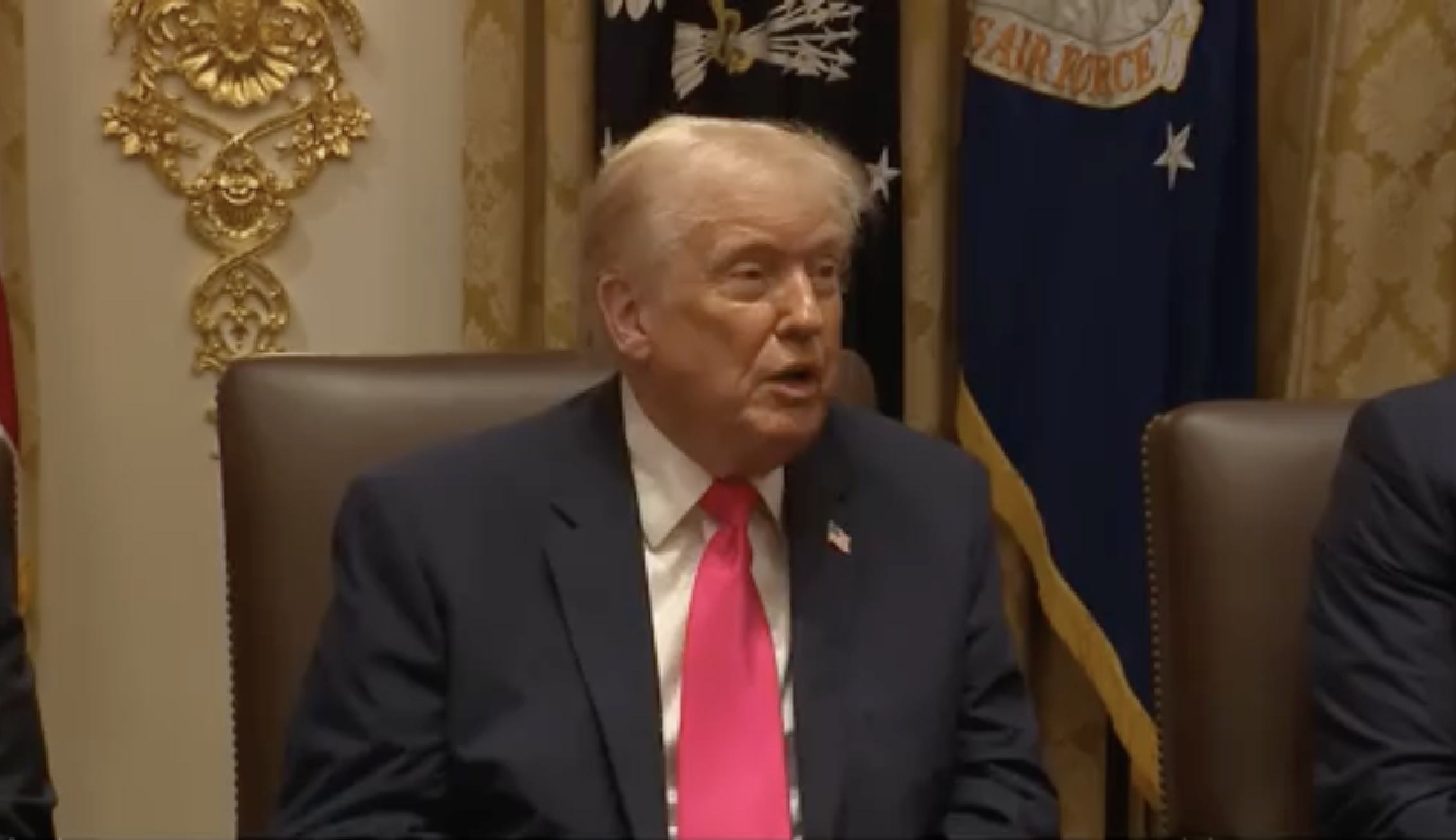 'There's something wrong with him': Trump takes the low road, lashes ...