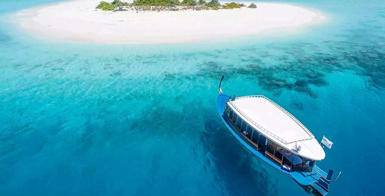 All-inclusive-Luxus auf den Malediven: 5* Inselresort mit Beach-Villa ...
