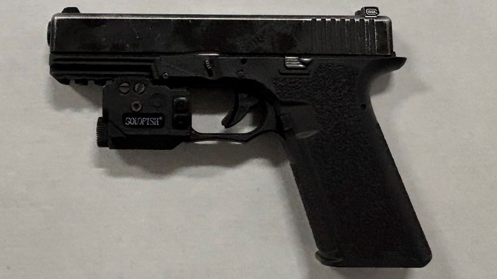Man surrenders after hourlong standoff; police find gun in the apartment