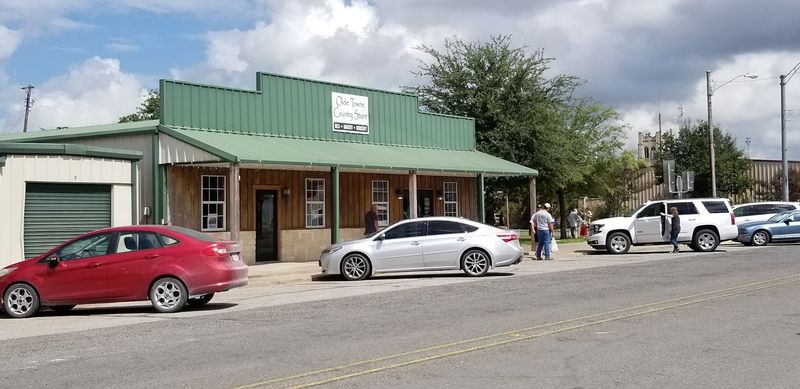 This Mennonite country store in Texas is packed with bulk foods and ...