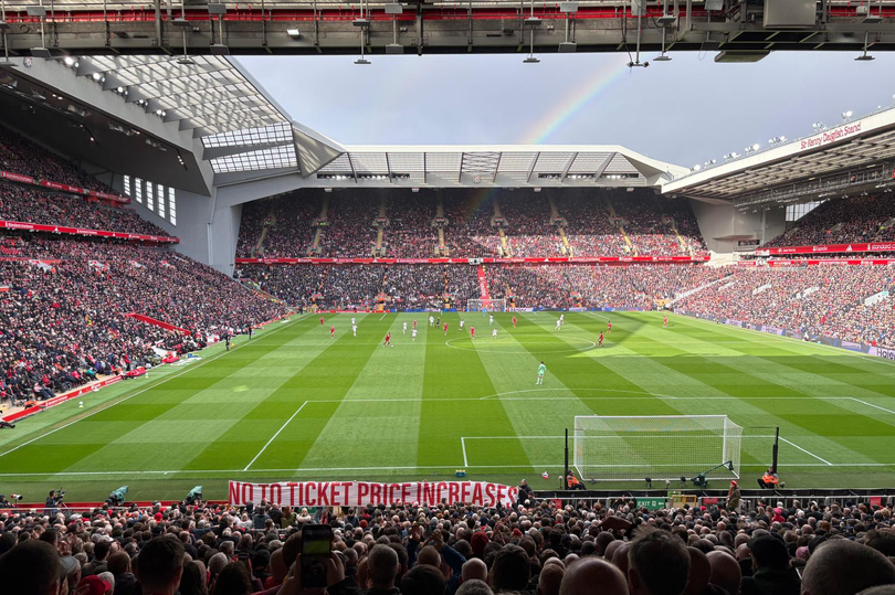 Liverpool protest inside Anfield with banner and explosive chant during ...