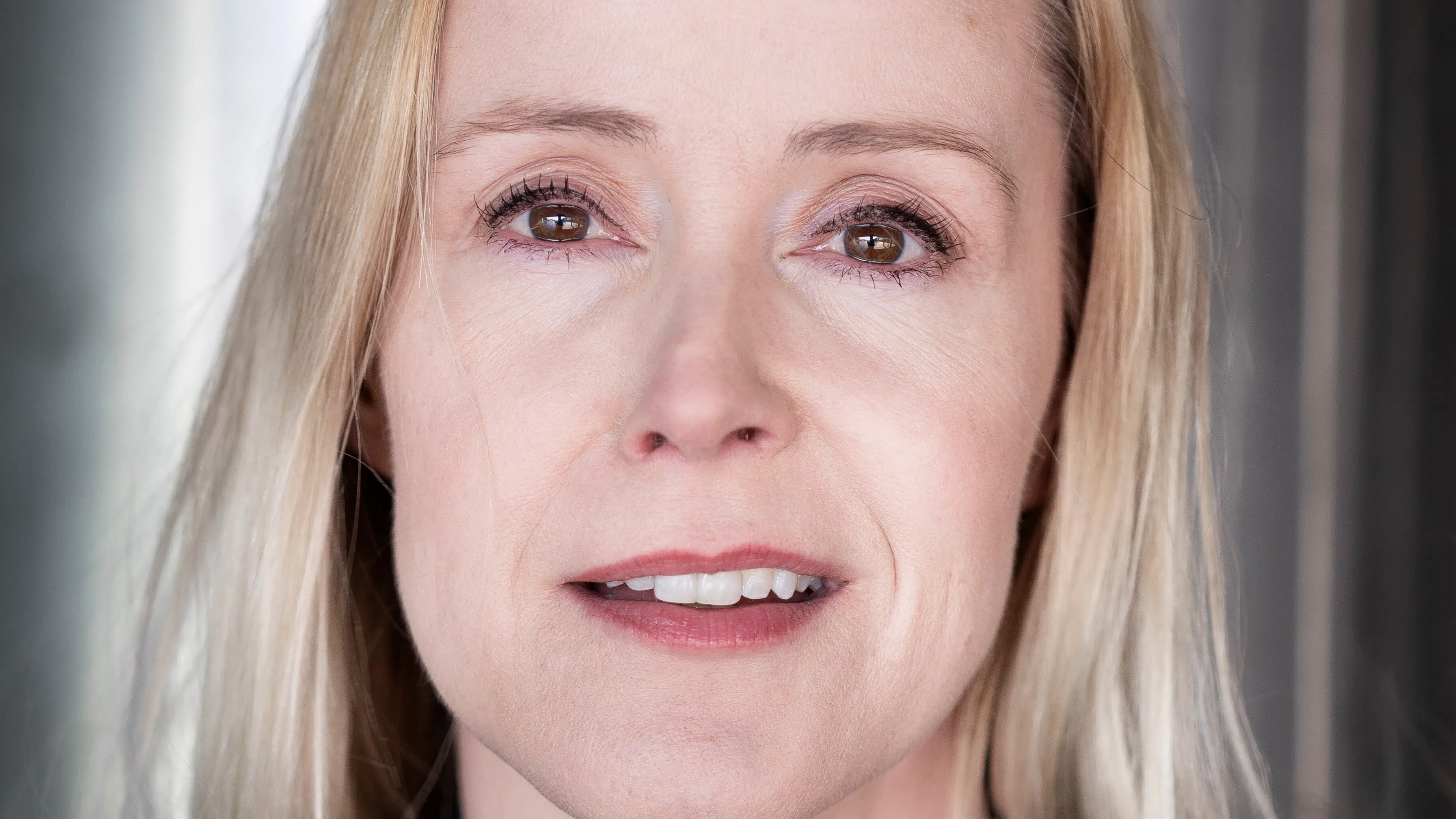 Efter flere års nej: Derfor er Tina Dickow med i 'Toppen af poppen'