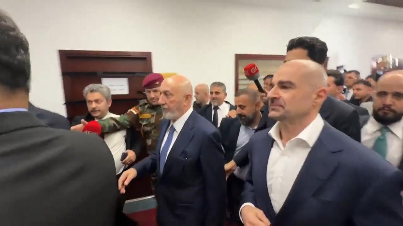 Iraq elects Kurdish politician Nizar Amidi as president amid war fallout