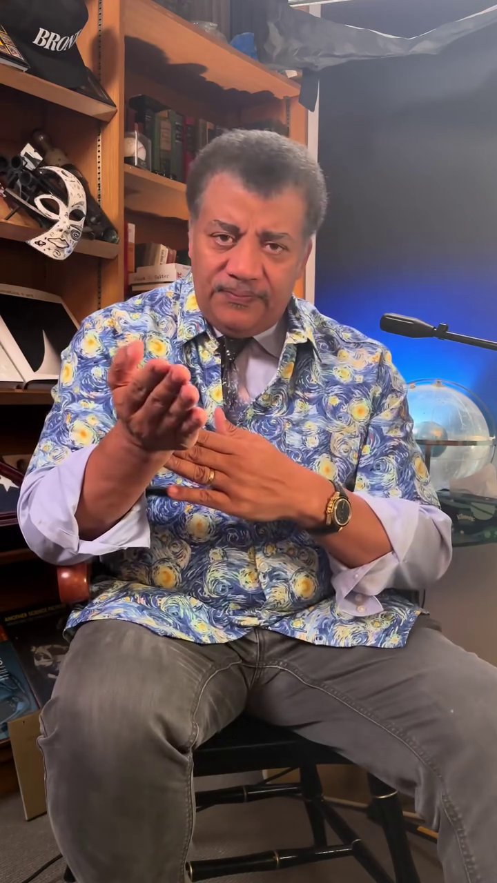 What color is outer space?