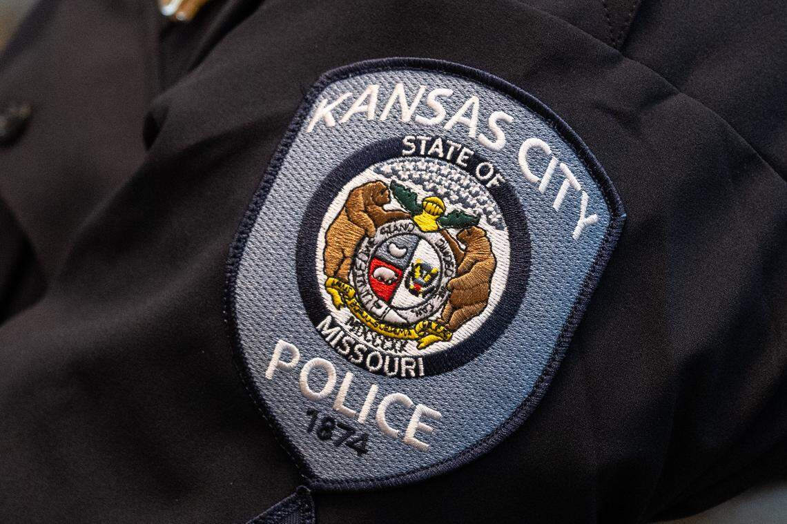 Girl critically injured after crash with KCPD patrol car on Armour ...
