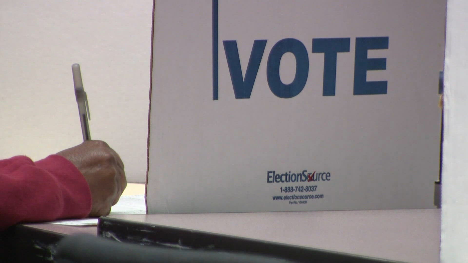 Early voting grows in Virginia as redistricting referendum nears