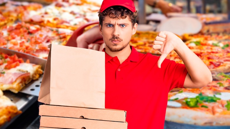13 red flags at a pizza shop that could indicate more than a bad slice