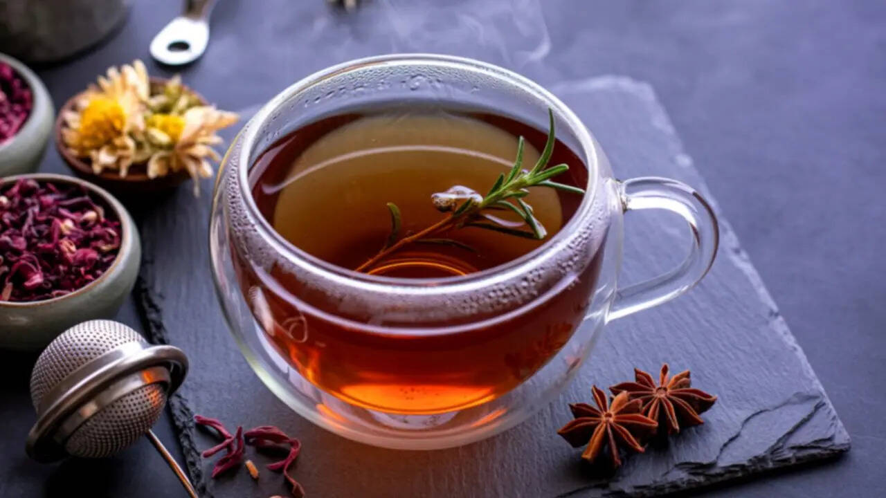 7 easy-to-grow herbal teas for your home garden