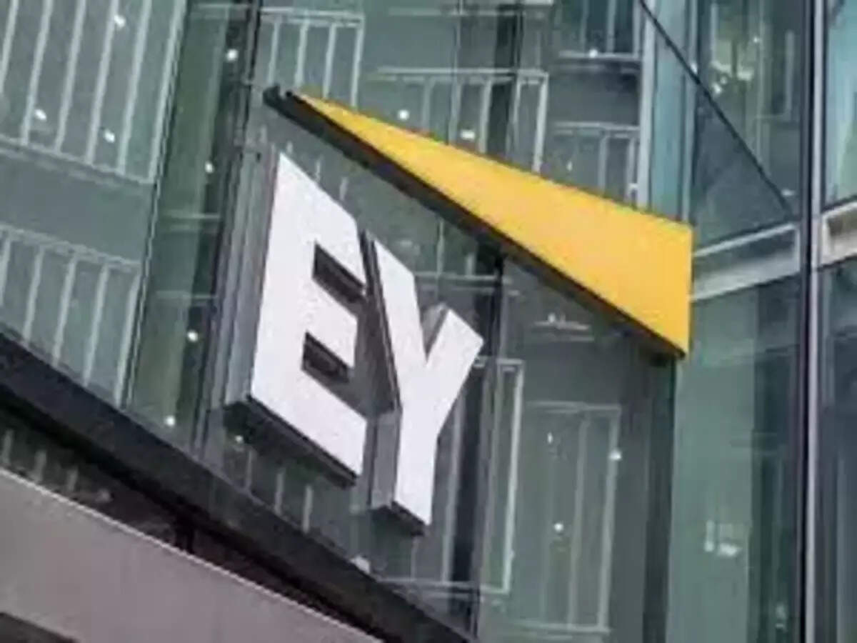 EY talent chief says AI has changed who joins the company; EY now ...