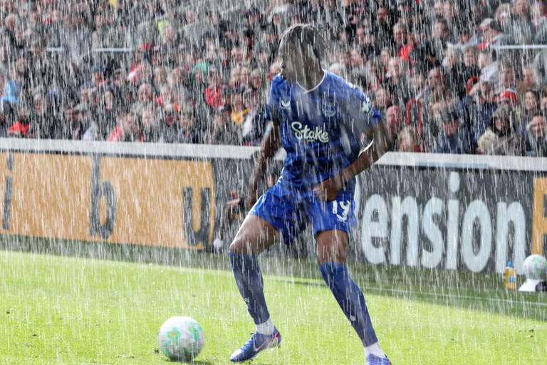 David Moyes makes Tyrique George vow after being impressed by Everton cameo
