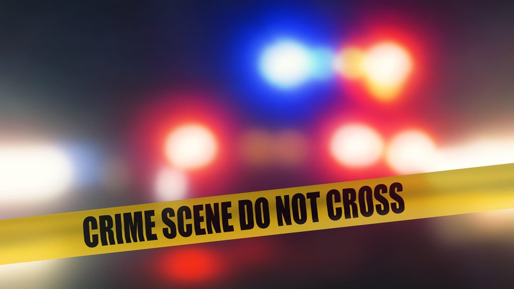 1 dead, 3 injured in San Francisco after car falls 25 feet off freeway ...