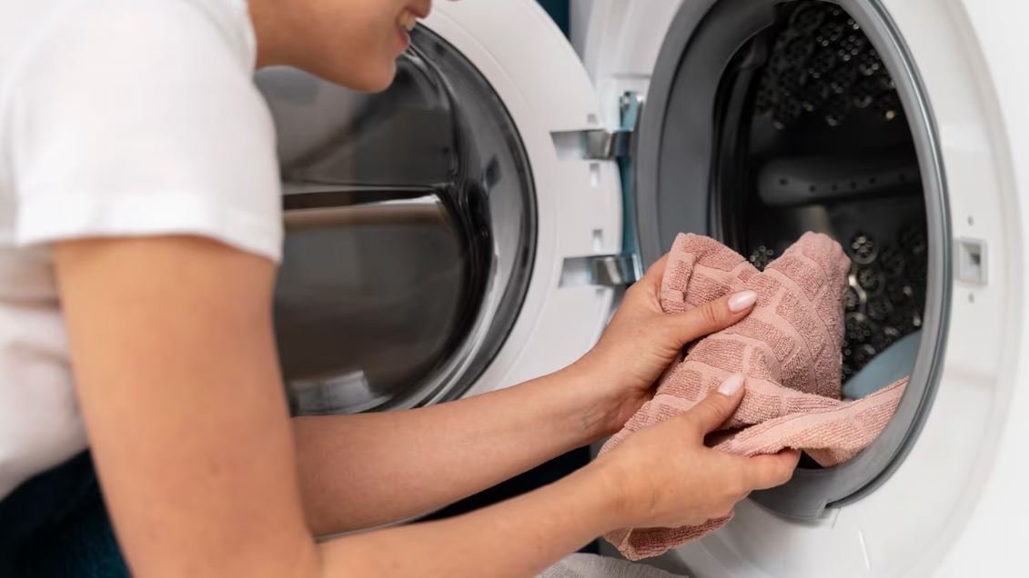 The washer door dilemma: Should you really leave it open?