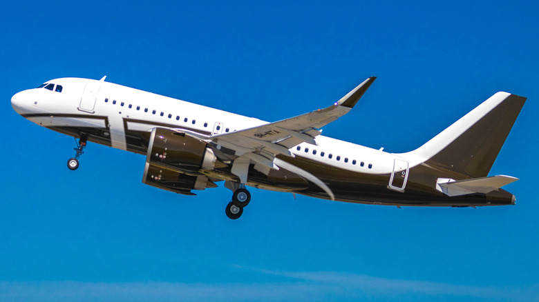 8 of the best private jet manufacturers from around the world