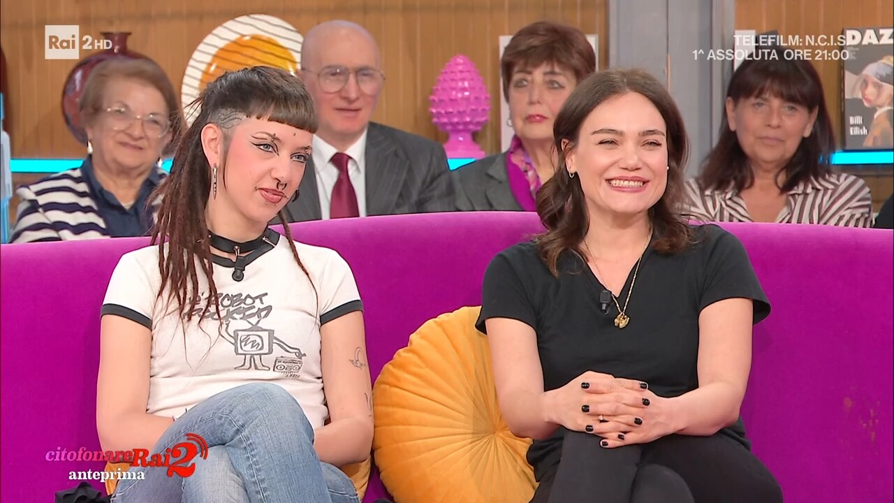 Anna Lou Castoldi e Romina Carrisi: privilegi e sfide dei figli d'arte ...