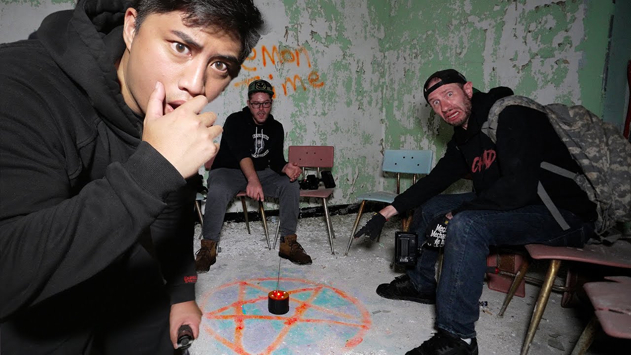 Discovering dark secrets in a haunted asylum
