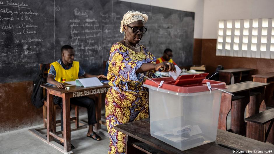 Coups and crises shake African democracy