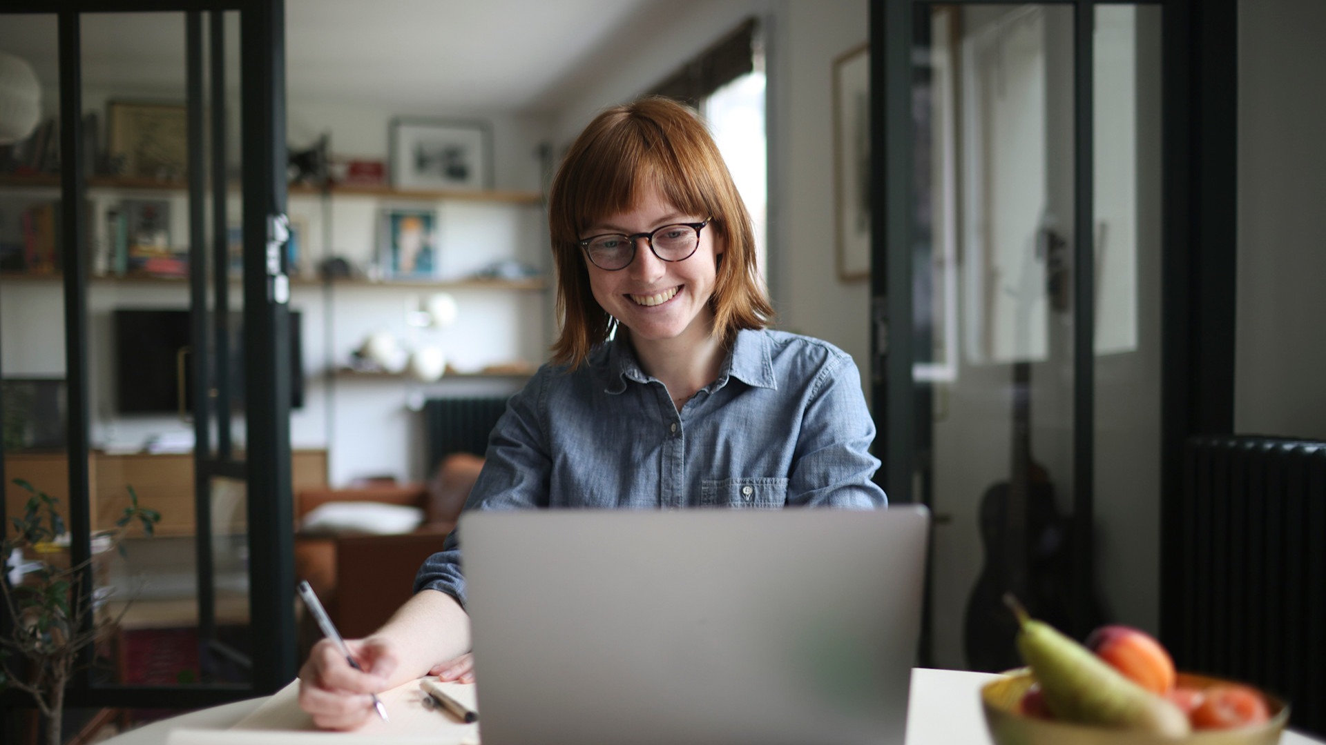6 side hustles actually paying off in 2026