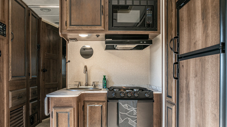 Easy and creative tips that will make your little RV feel more like a home