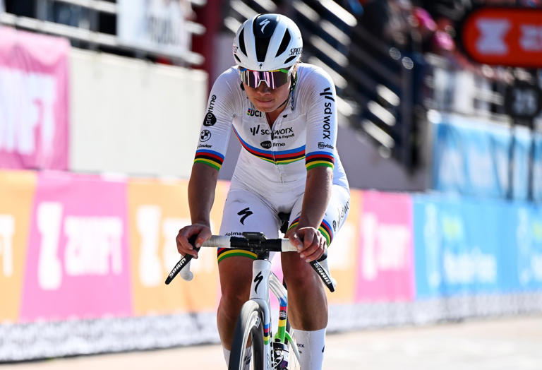 Is the women’s Paris-Roubaix move to Sunday a big step backwards?