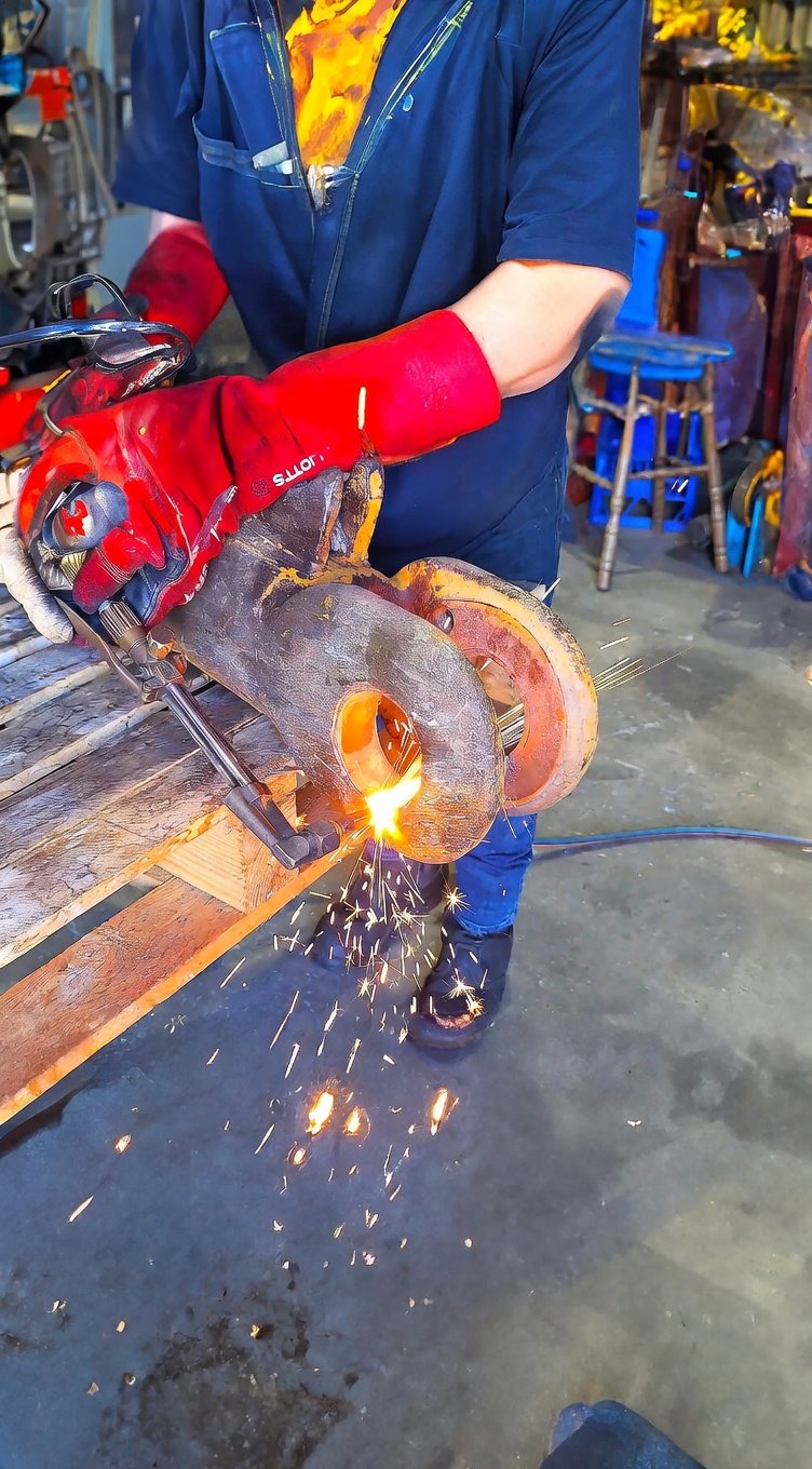 Testing a heavy-duty cutter