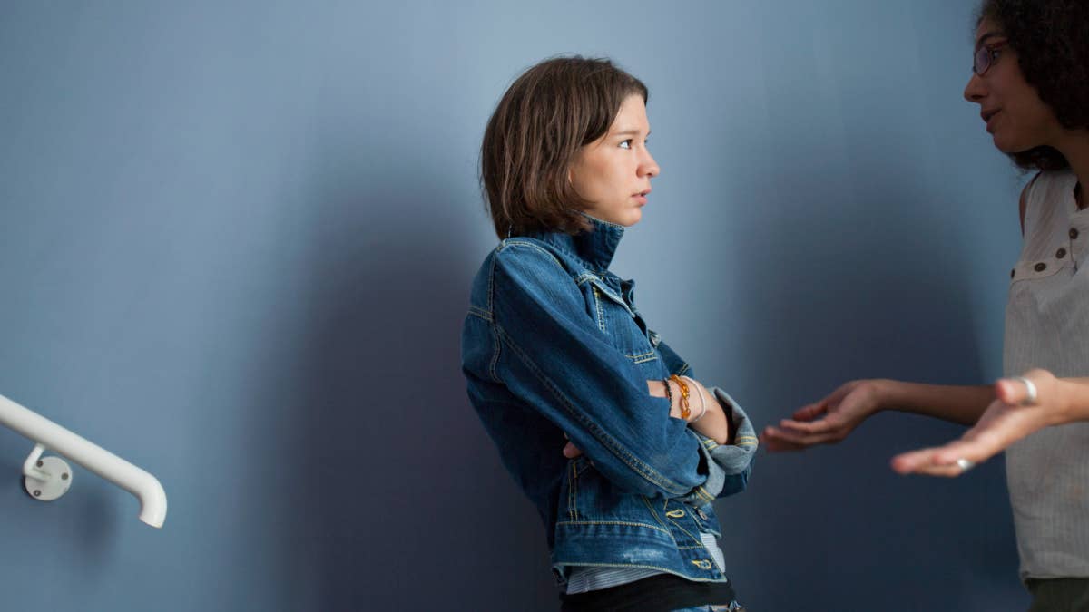 9 phrases that can harm friendships, according to etiquette experts