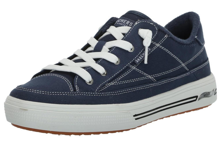 My chic 66-year-old mom is picky about shoes, but even she's buying ...