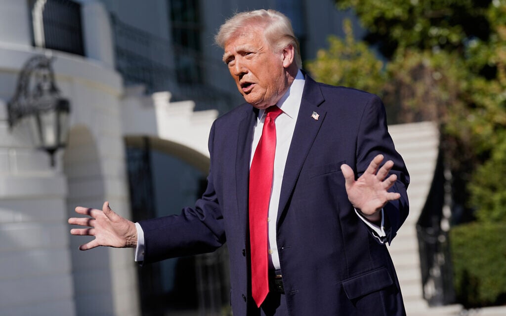 Trump declares US Navy will begin blockading Strait of Hormuz ...