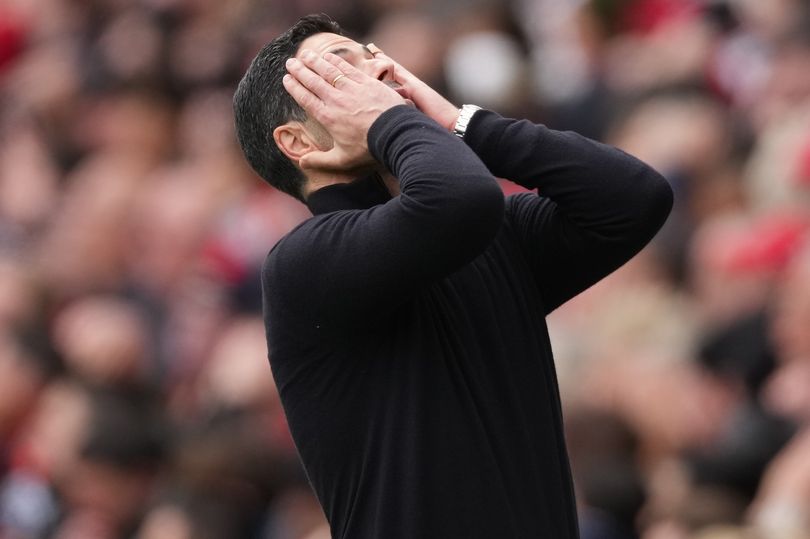 Arsenal heartbreak, Spurs relegated – Premier League supercomputer ...