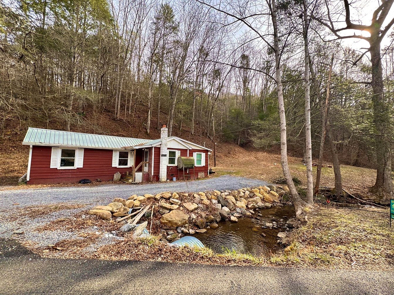 Embrace tranquility in a 1960 cabin in Saltville, Virginia, featuring a ...